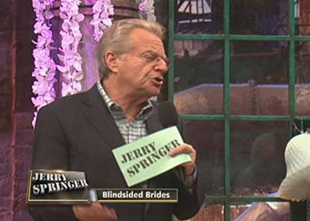 Apresentador de TV dos EUA que morreu de câncer escondeu doença para ...