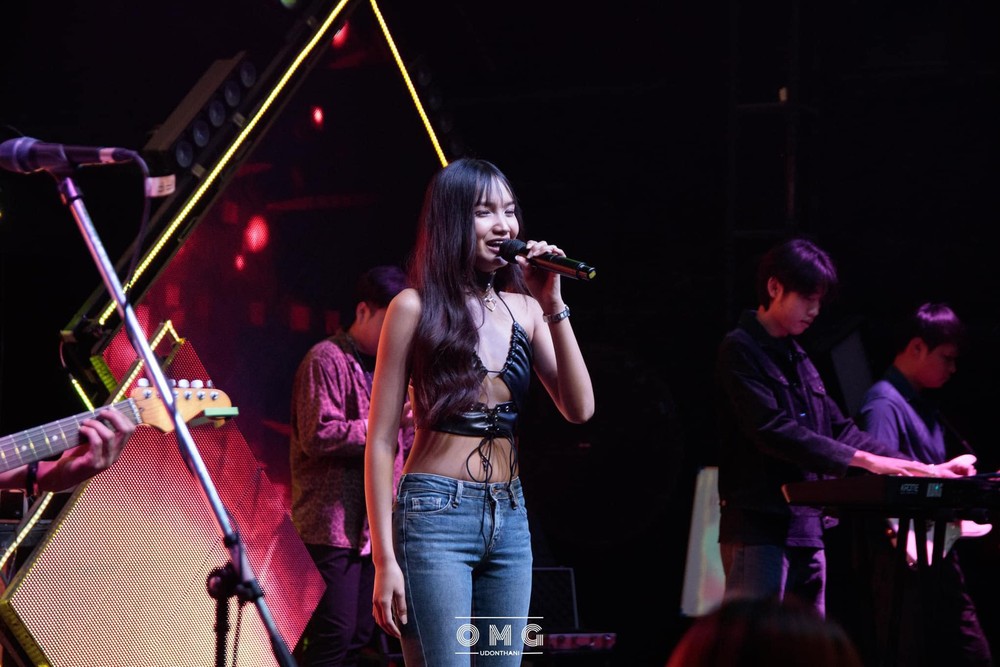 Morte misteriosa de cantora na Tailândia desencadeia guerra de versões entre família e ...