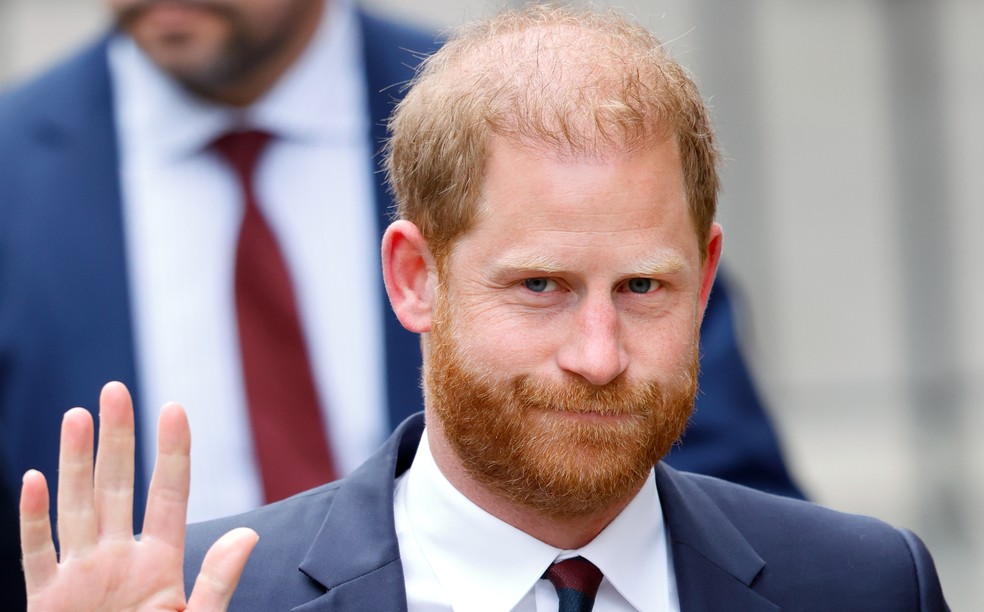 Como está a relação de Charles e William após reencontro com Harry ...