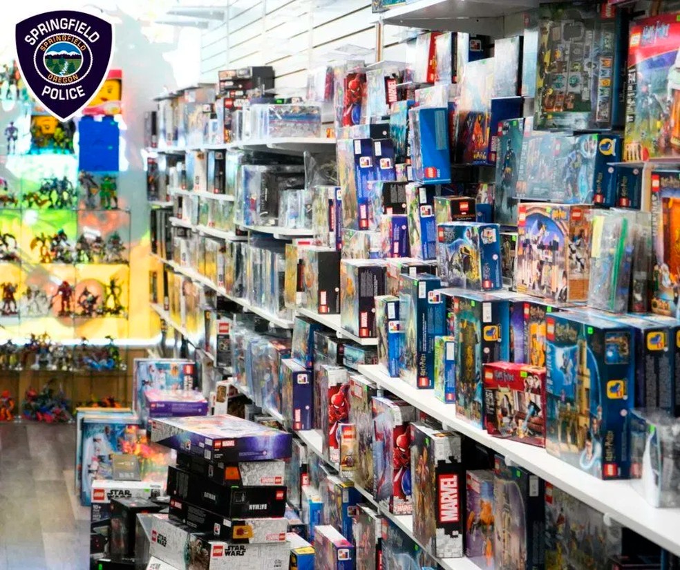 Polícia desvenda esquema de roubo de 4.000 caixas LEGO no valor de R$1 ...