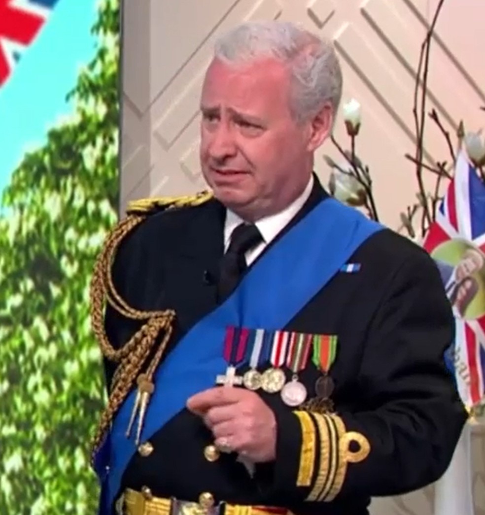 Sósia do rei Charles III revela convite para estrelar filme pornô no ...