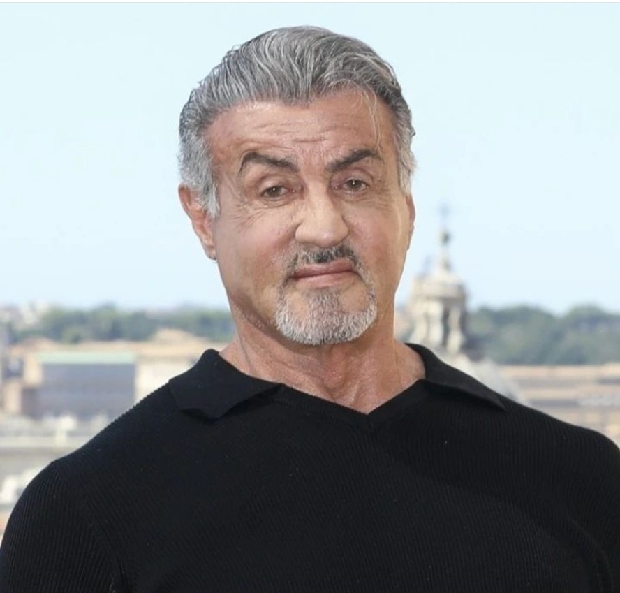 Stallone se arrepende de ter dispensado dublês em cenas de ação por ...