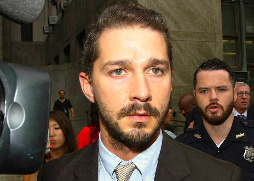 A história de idas e vindas do relacionamento de Shia LaBeouf e Mia ...