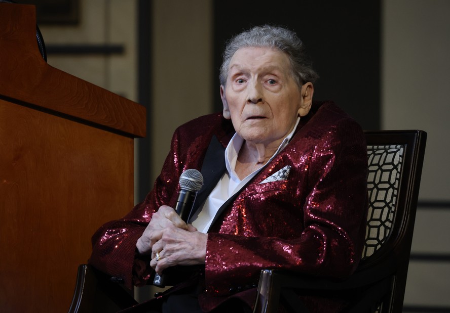 Agente de Jerry Lee Lewis, roqueiro lendário de 87 anos, se revolta com ...