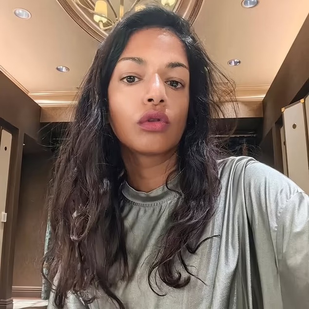 Cantora revela que Jay-Z pediu para ela 'fazer cirurgia plástica' após ...