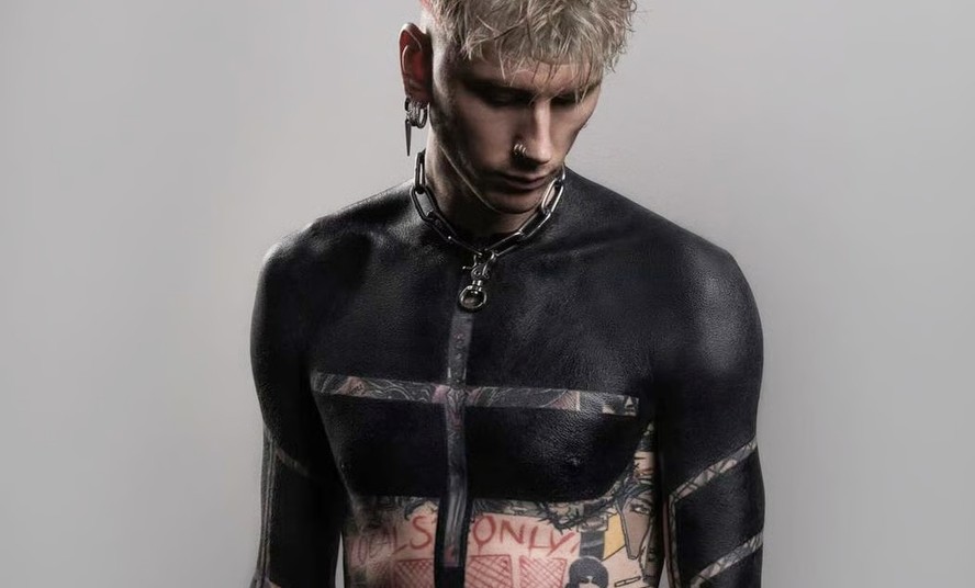 Machine Gun Kelly choca ao dizer que só come umas duas vezes por semana ...