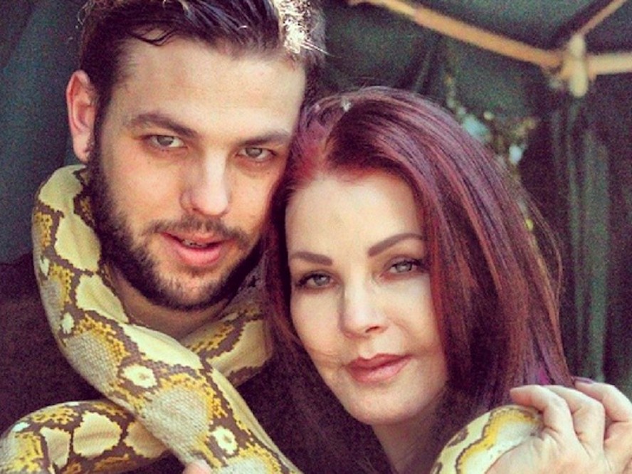 Filho ‘brasileiro’ de Priscilla Presley abre o jogo sobre dependência ...