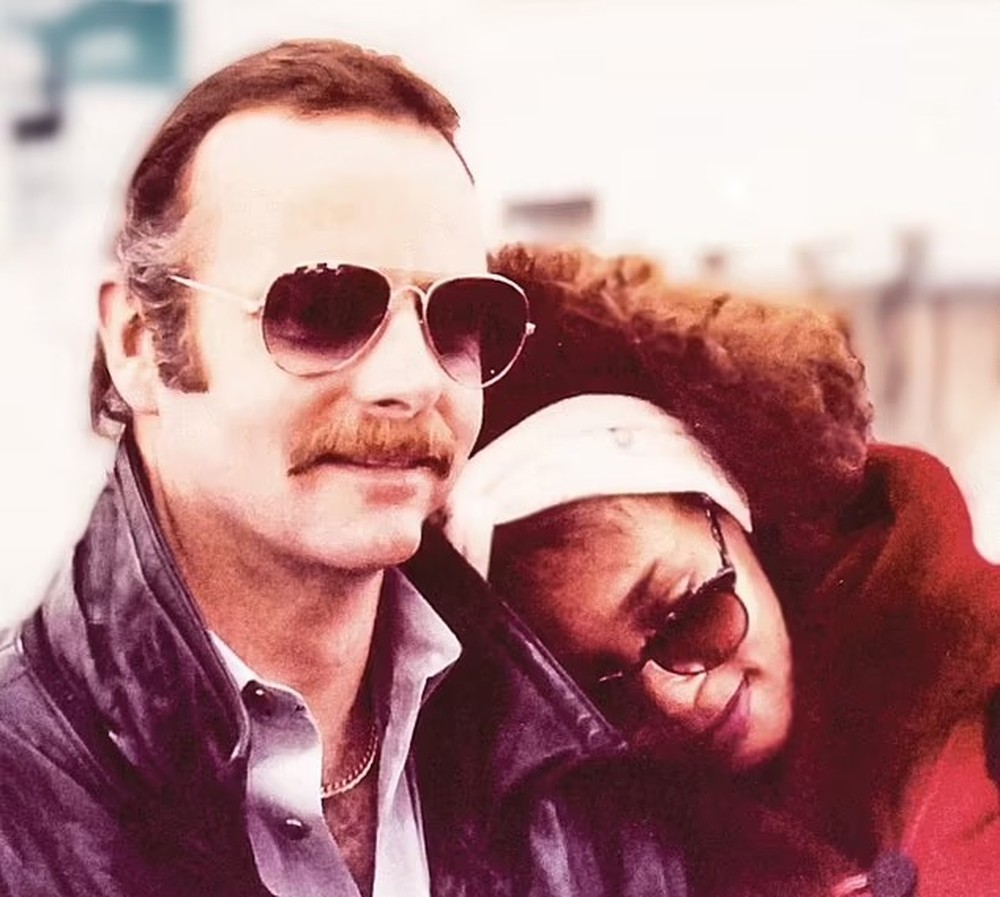 Guarda-costas de Whitney Houston que inspirou filme com Kevin Costner ...