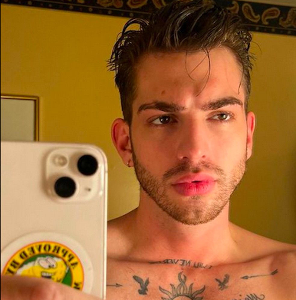 Pai revela suspeita para a morte de modelo de 27 anos