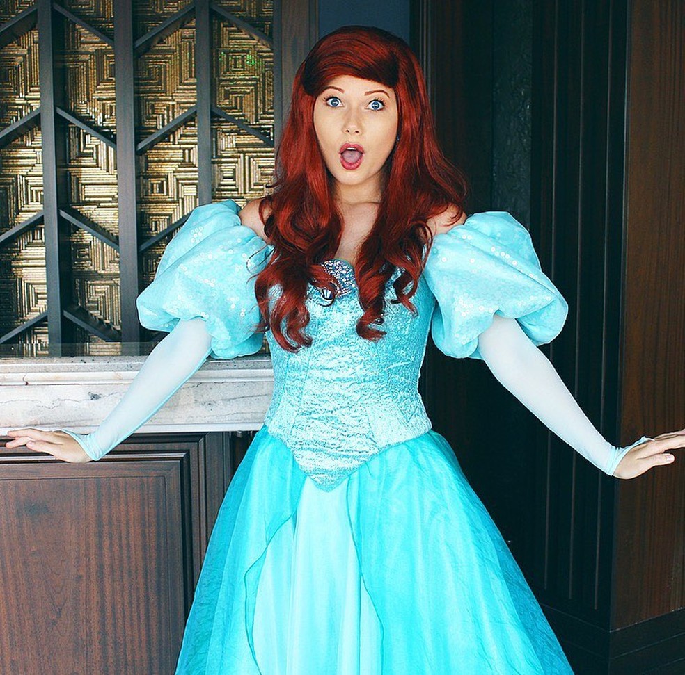 Influencer descobre traição do namorado por câmera de segurança em ...