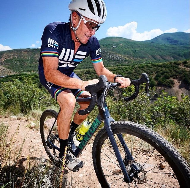 Lance Armstrong finalmente revela como conseguiu enganar mais de 500 ...