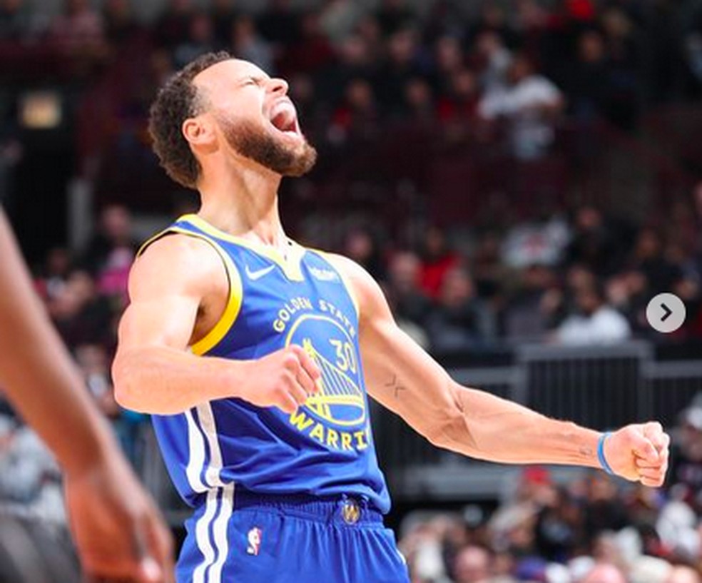 Stephen Curry exclui referência ao Golden State Warriors de bio do ...