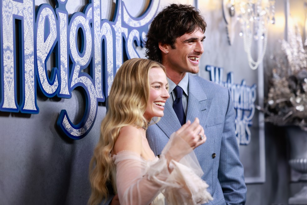 Margot Robbie se pronuncia e diz que não faz filmes para a crítica após ...