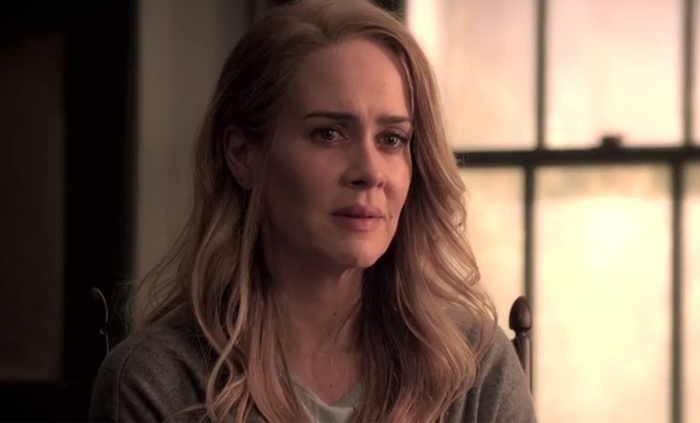 Sarah Paulson, vencedora do Globo de Ouro e Emmy, revela que colega lhe ...