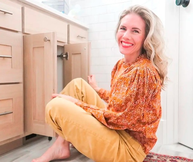 YouTuber presa por abuso infantil choca tribunal ao acusar um de seus ...