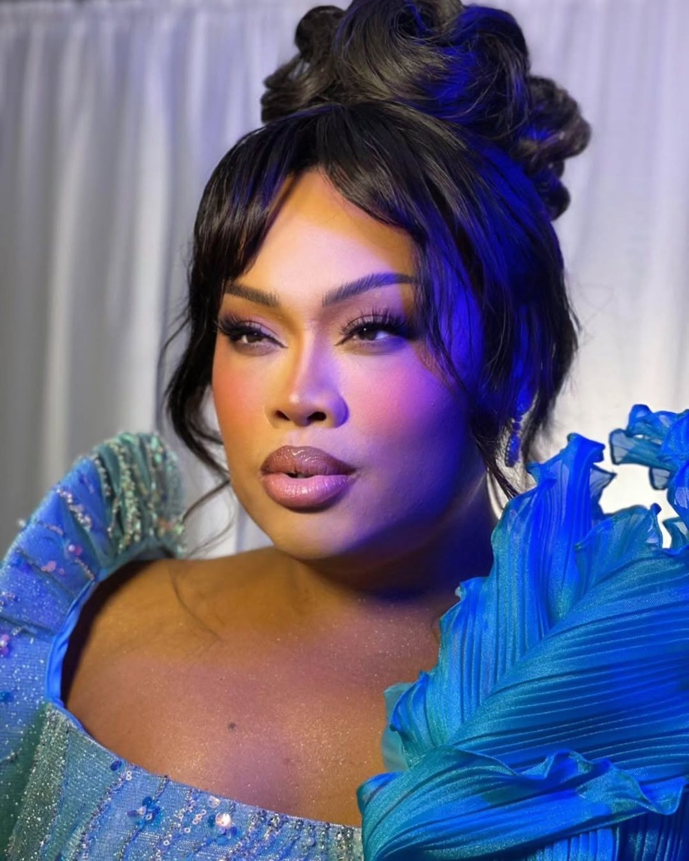 Drag queen estrela de reality morre dias após ter amputação de perna ...