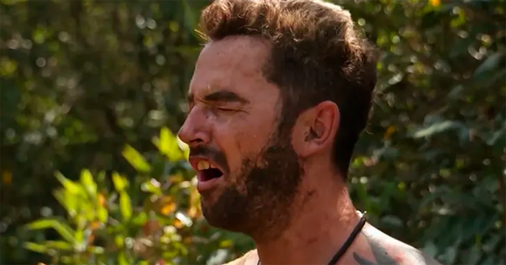 Participante que queimou pênis em reality 'pega' carrapato nas partes ...