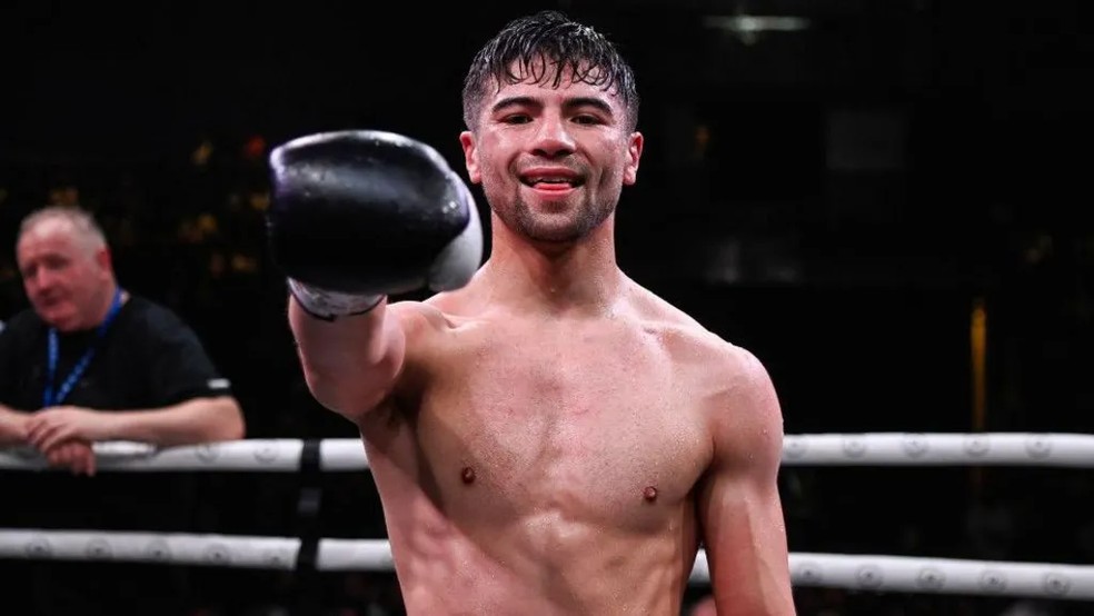 Boxeador escocês morre aos 28 anos poucos dias após luta por título e ...