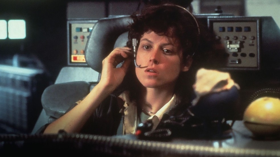 Sigourney Weaver revela embate com James Cameron no set de 'Aliens ...