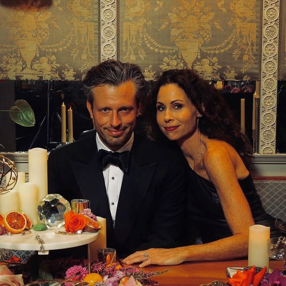 Minnie Driver afirma que casamento com astro de Vingadores de quem ...