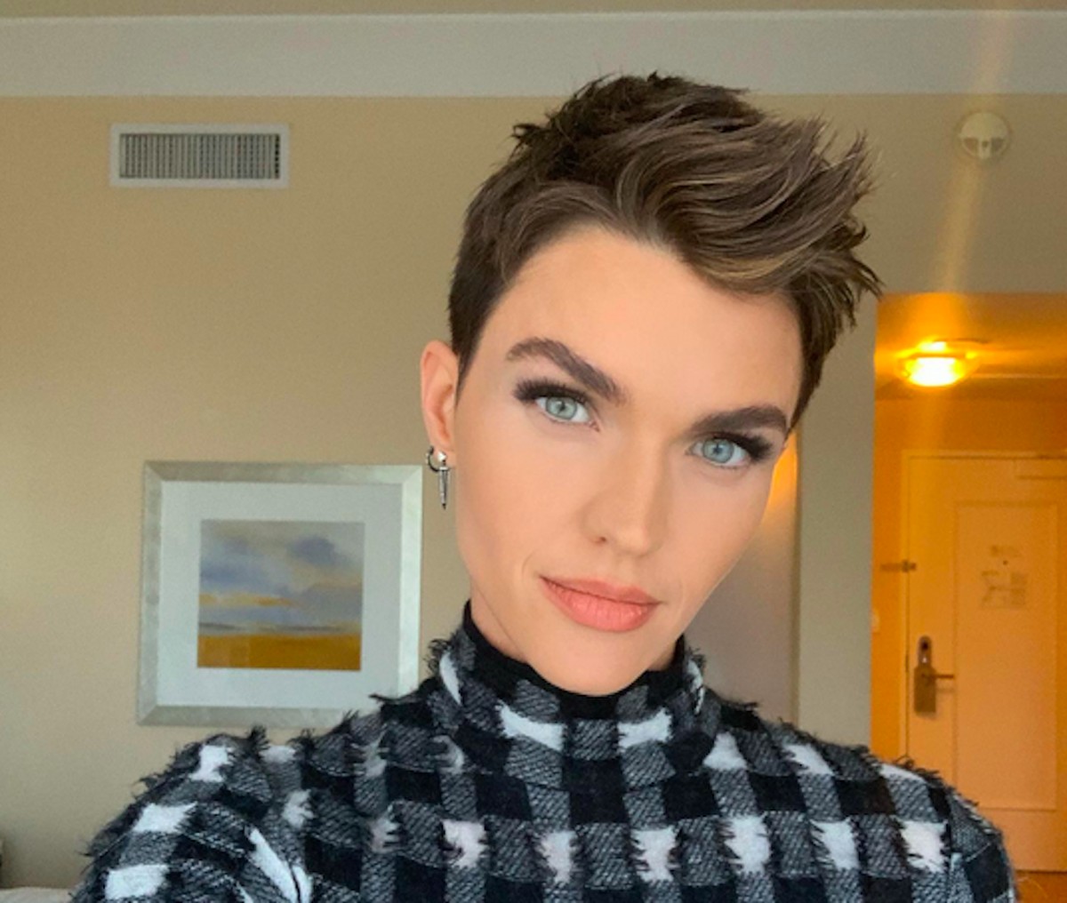 Ruby Rose, atriz de 'Batwoman' e 'John Wick', diz que está tendo que ...