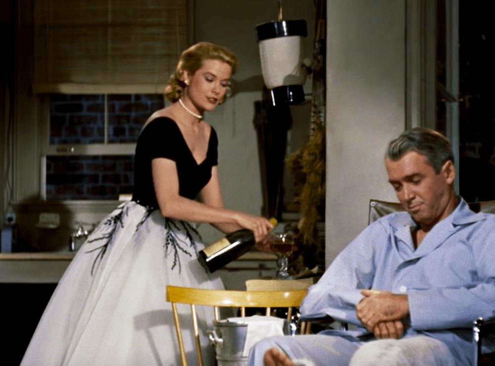 Neta recria look mais icônico de Grace Kelly e é aclamada nas redes ...