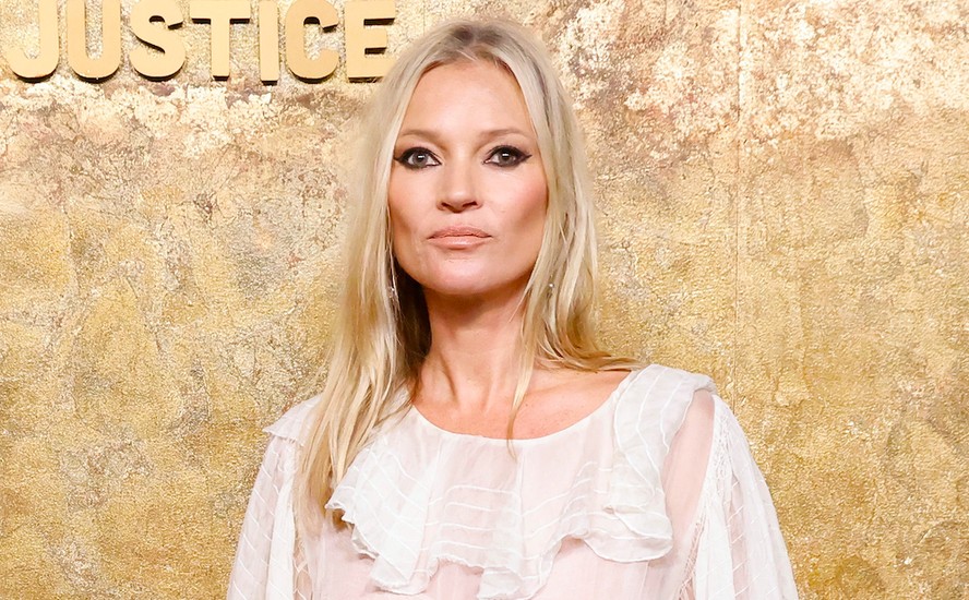 Kate Moss desabafa sobre ensaio de topless aos 15 anos para revista ...