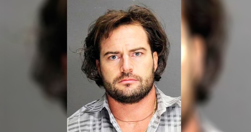 Caso de filho que matou a própria mãe e tirou 277 fotos ao lado de seu ...