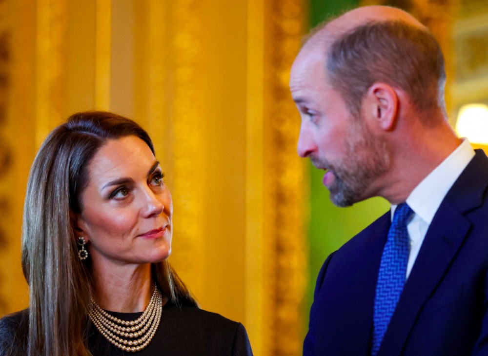 Kate Middleton muda de posição e agora está 100% do lado de William ...