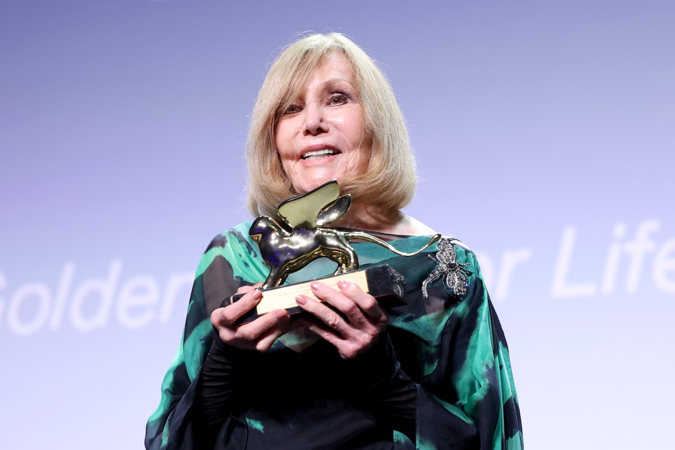 Kim Novak, musa de 'Um Corpo que Cai', diz que mãe tentou sufocá-la com ...