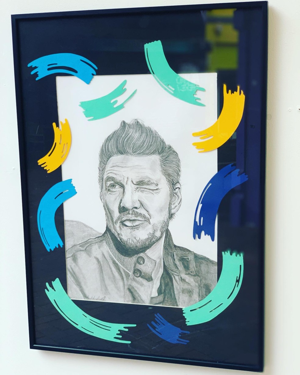 Pedro Pascal vai de surpresa à exposição sobre ele mesmo, mas não ...