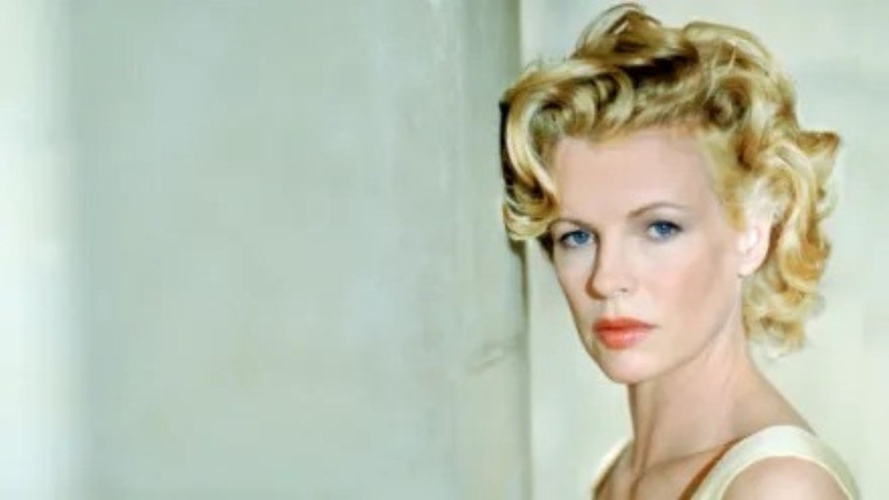 Por que Kim Basinger é considerada a 'pior vencedora' da história do ...