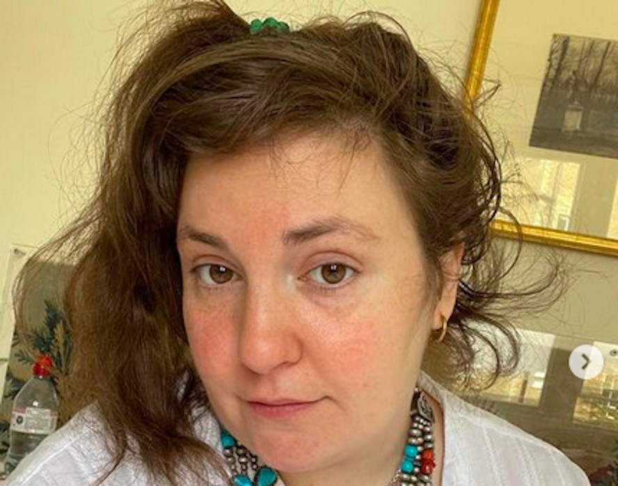 Lena Dunham não vai estrelar projeto autobiográfico após sofrer ...