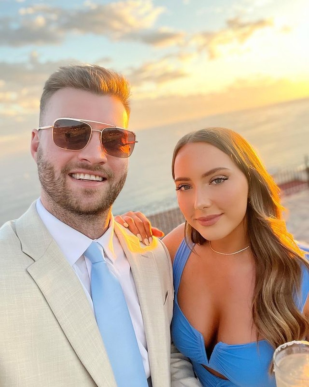 Filha influencer de Eminem se casa após oito anos de relacionamento e ...