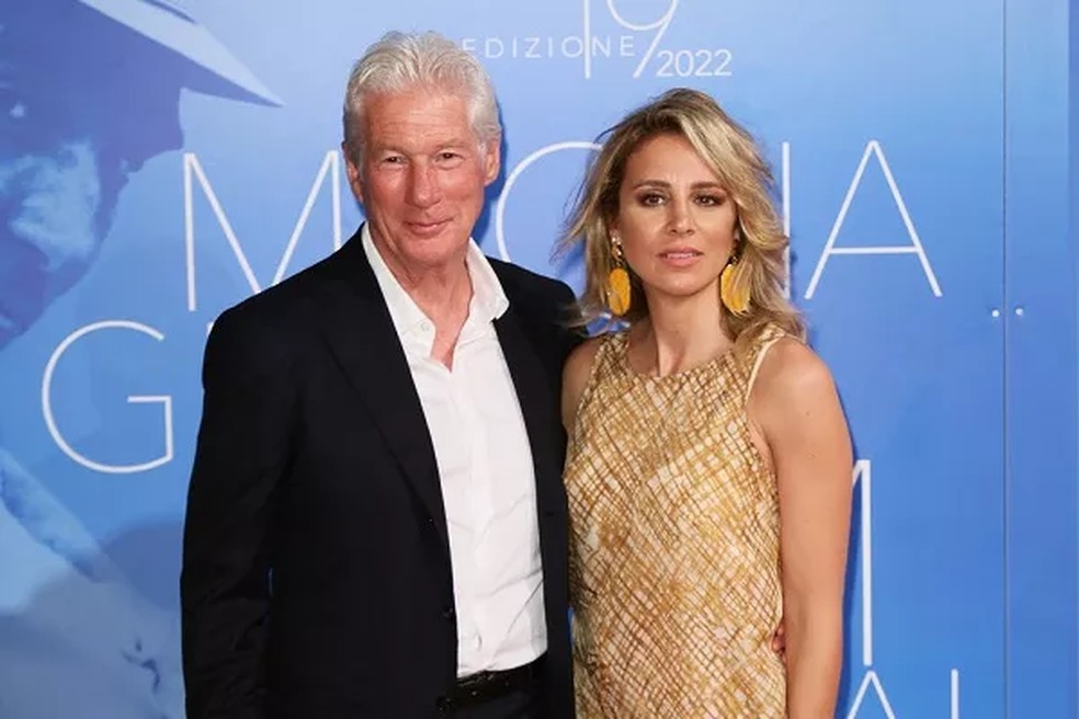 Astros de Hollywood que tiveram filhos depois dos 60 anos: De Niro ...