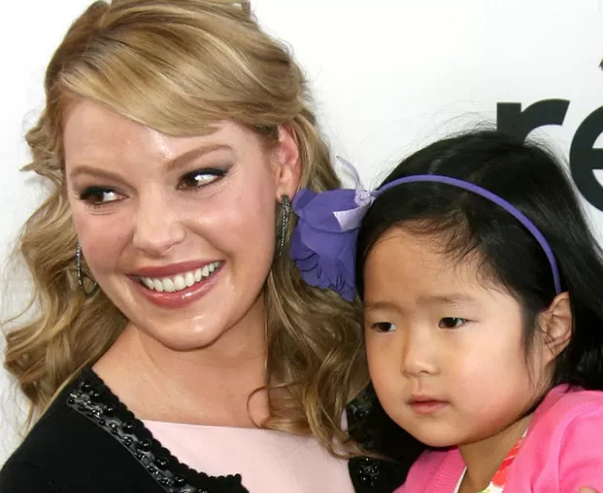 Atriz Katherine Heigl confessa que 'nunca via' filha durante filmagens ...