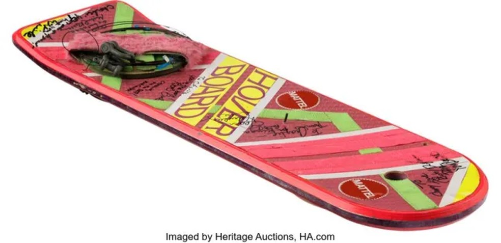 Dublê leiloa 'skate voador' do filme 'De Volta para o Futuro 2' para ...