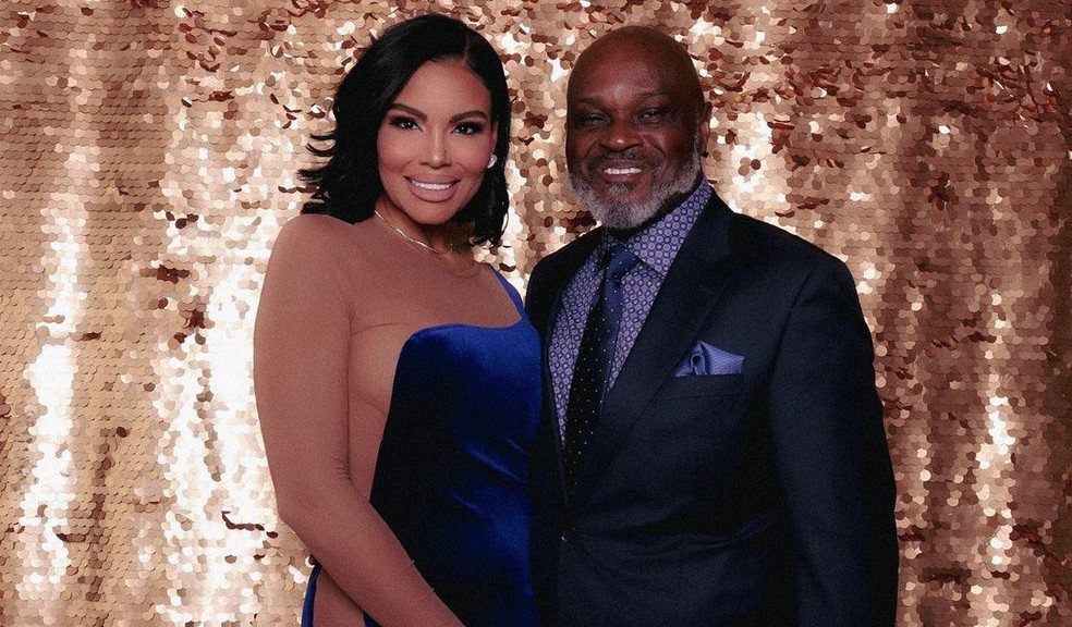 Empresário revela que deu 'passe livre' para esposa, estrela de reality ...