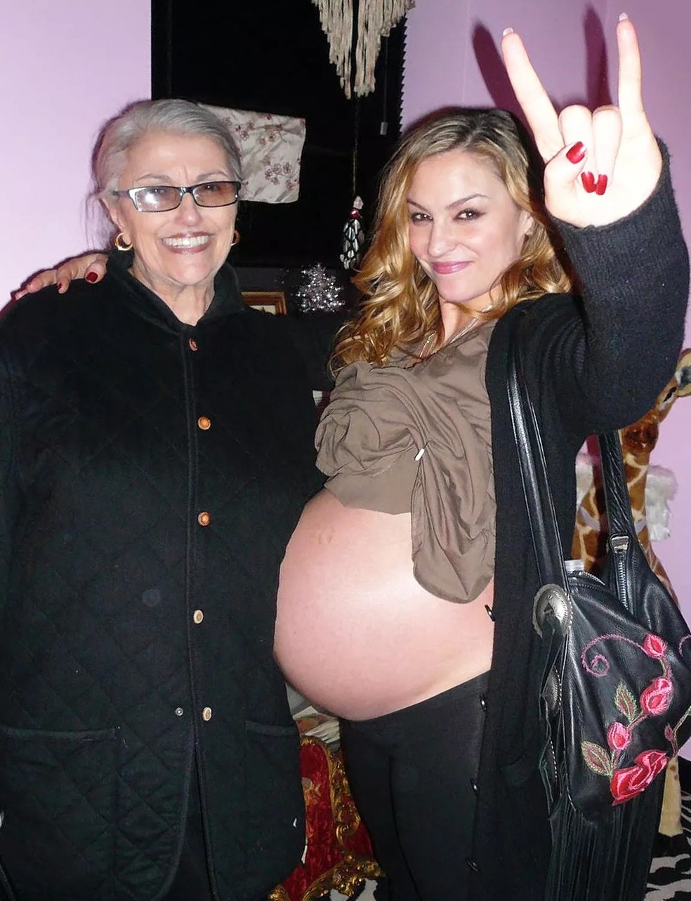 Atriz de 'Sopranos' lamenta morte 'inesperada' da mãe: 'Uma mulher ...