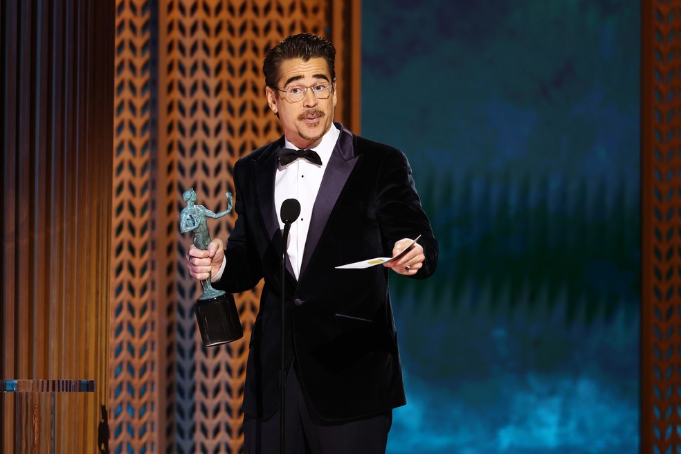 Jamie Lee Curtis diz que Colin Farrell transmitiu COVID para ela e ator ...