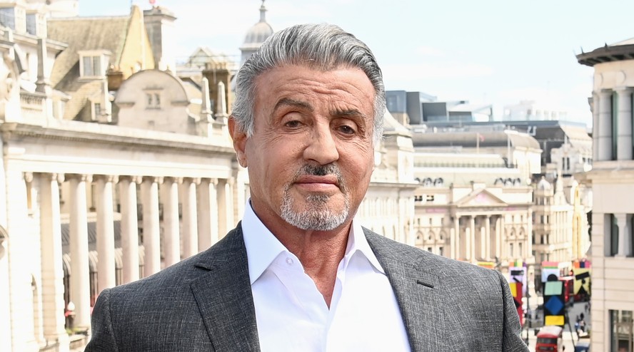 O filme que Sylvester Stallone sentiu que era 'amaldiçoado' desde o ...