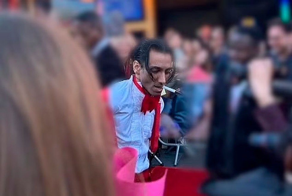 Homem preso por casamento com criança na Disney Paris é influencer ...
