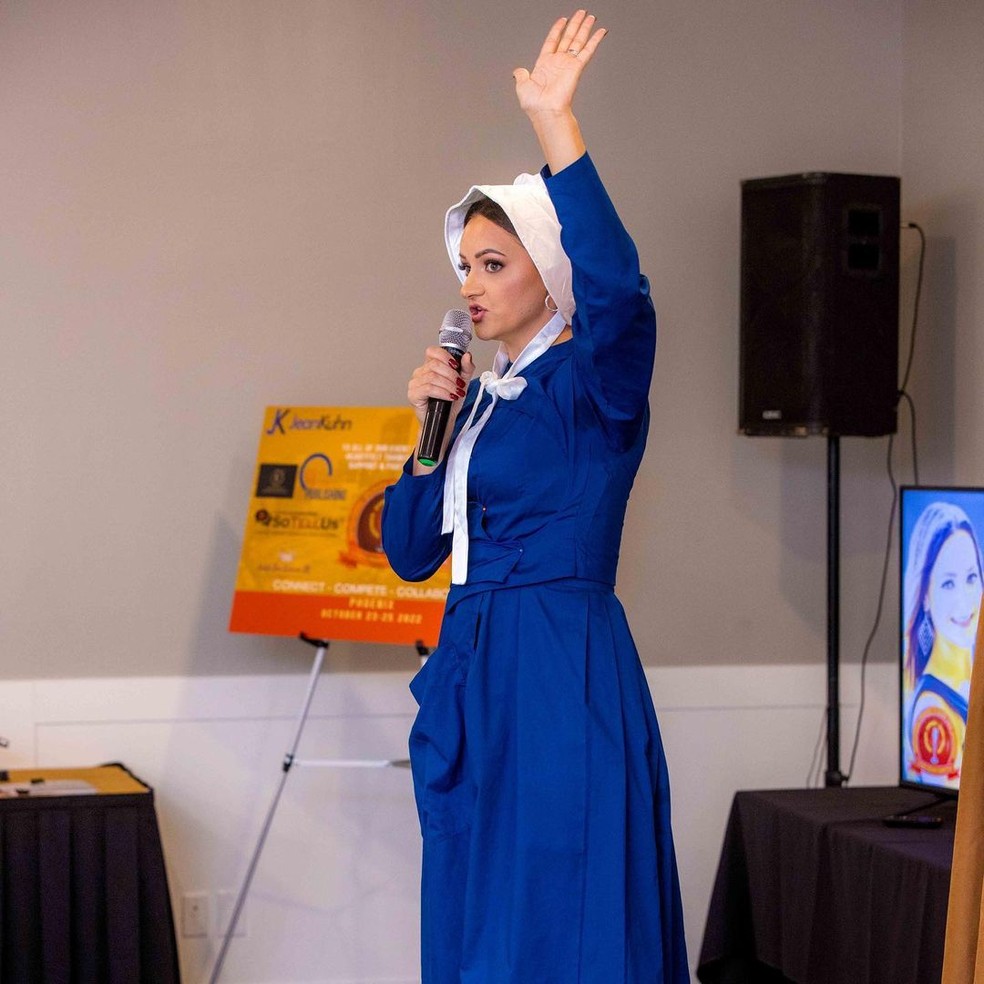 Obrigada a usar dentadura desde os 17 anos, mulher revela como fugiu de ...