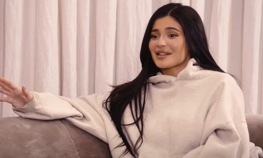 Kylie Jenner divide fãs ao aparecer completamente transformada: 'Não dá ...