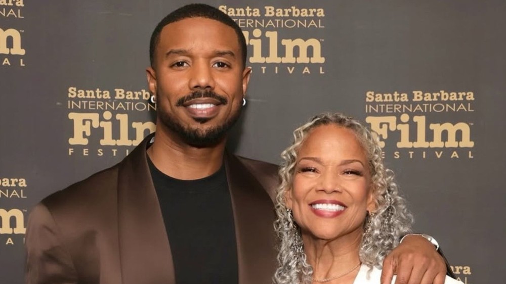 O papel fundamental da mãe de Michael B. Jordan em meio a decisões e ...