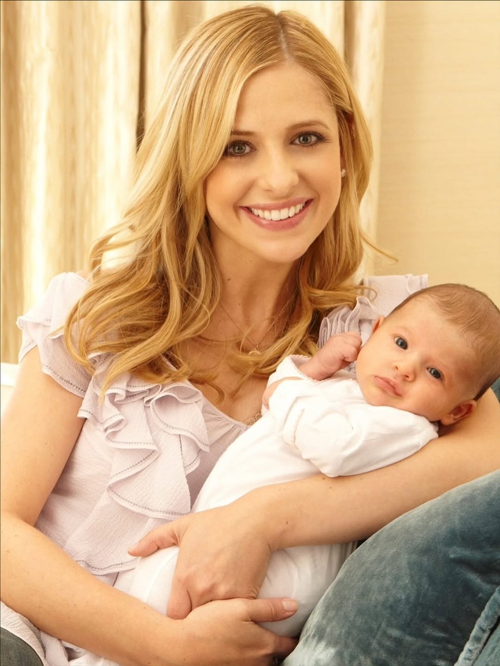 Sarah Michelle Gellar, atriz de 'Buffy', compra presente caro de 16º ...