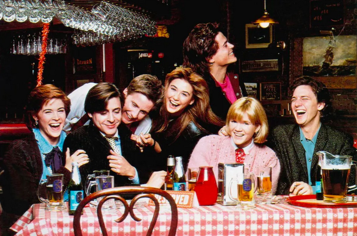 Ator reúne 'Brat Pack', astros jovens dos anos 1980, como Demi Moore e ...