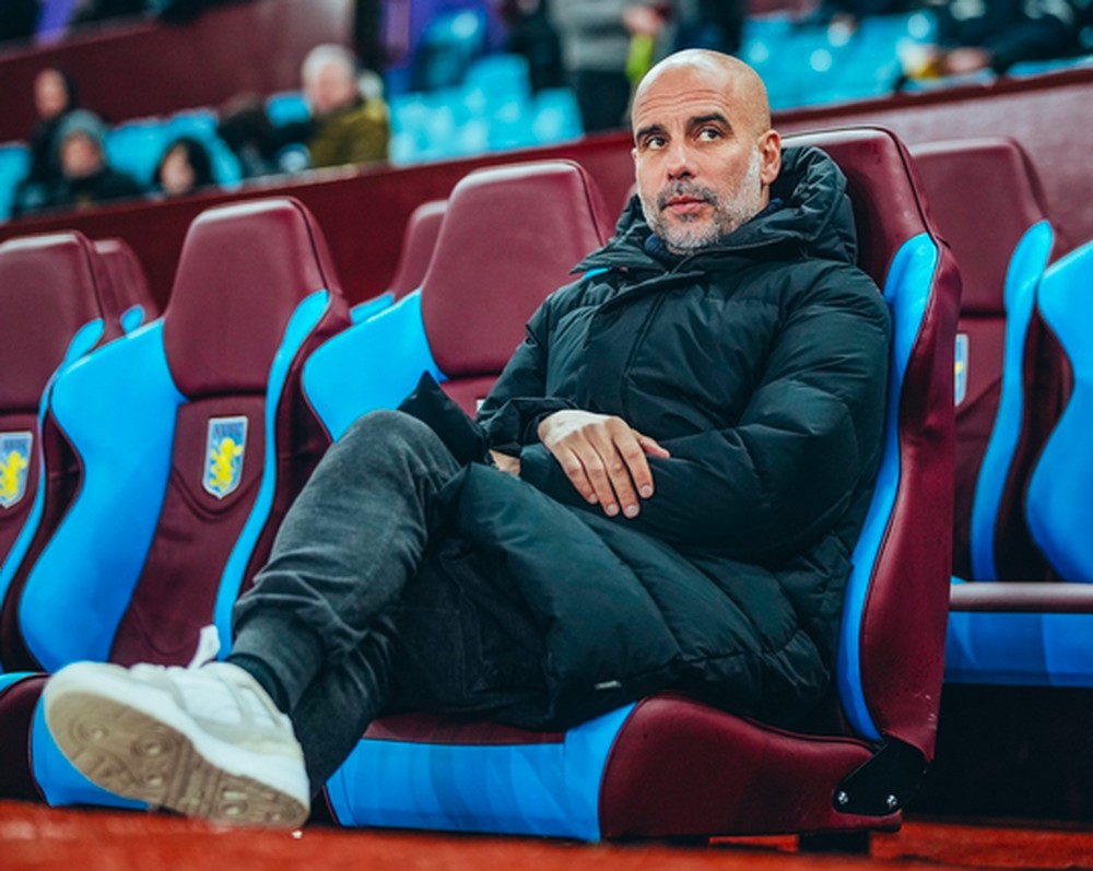 Guardiola posta texto sério após aparecer com marcas no rosto e dizer ...