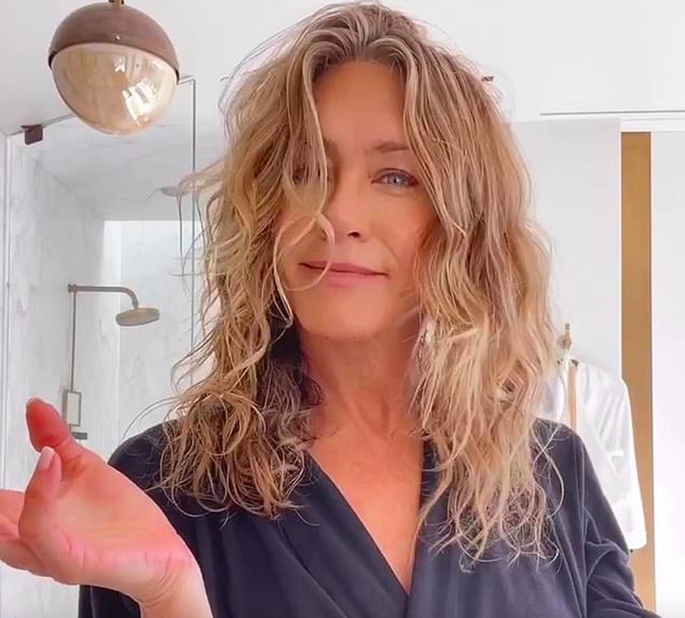 Os segredos de Jennifer Aniston para aparecer com tudo em cima de ...