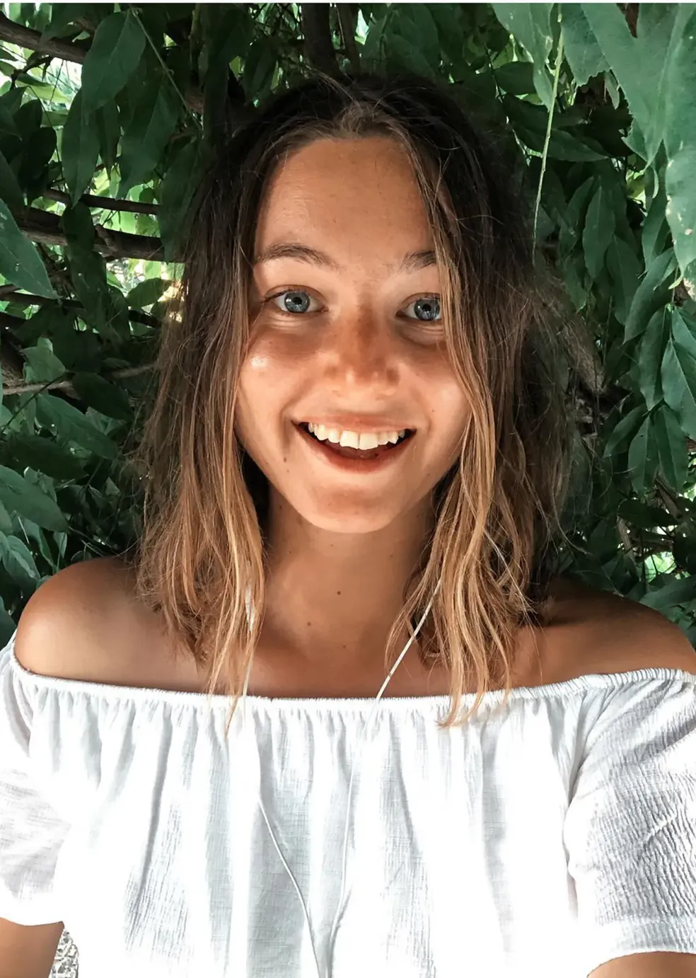 Quem é a ativista ambiental de 25 anos apontada como affair do marido ...